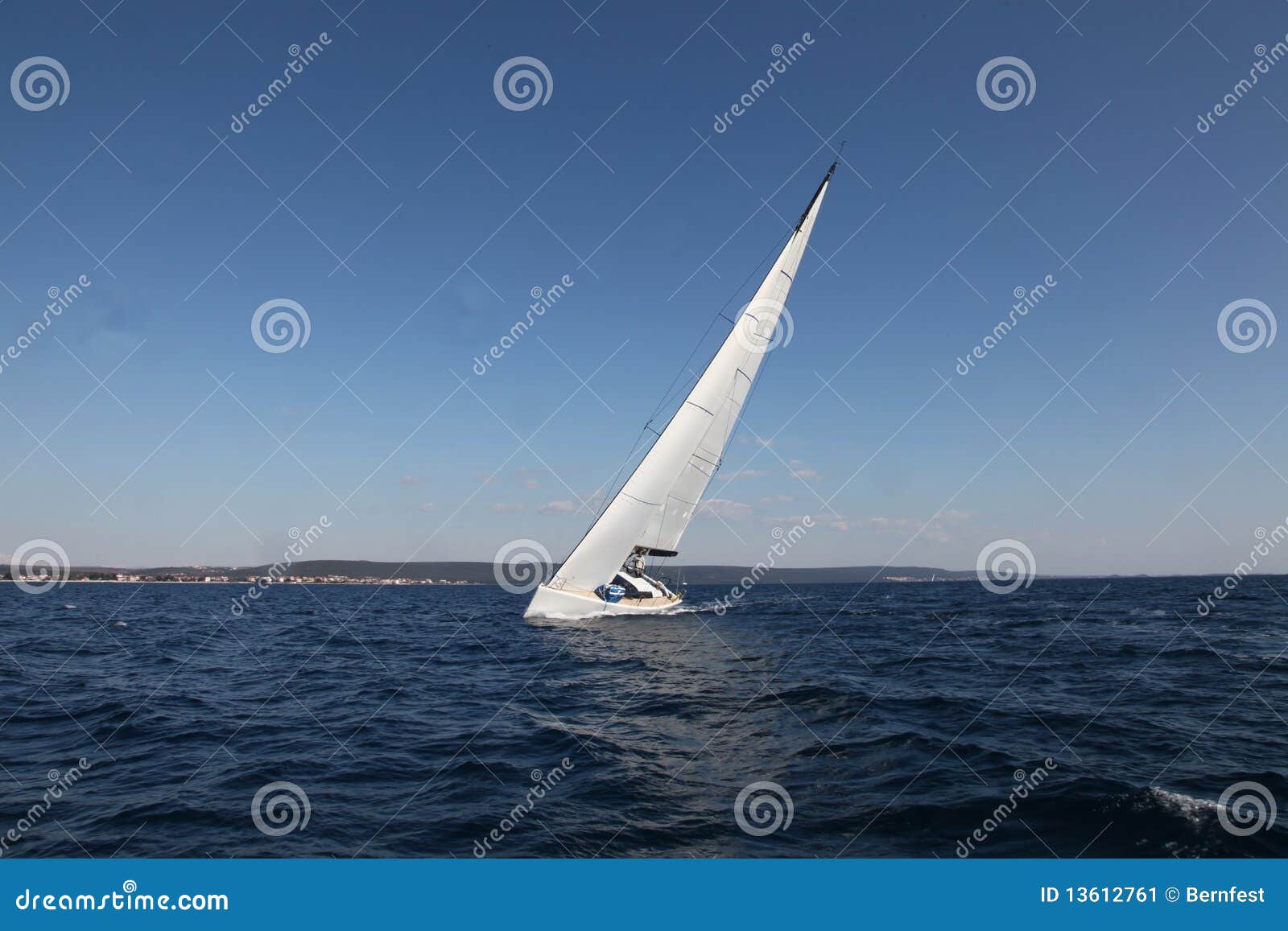 Sailing on the Adriatic Sea Stock Image - Image of boat, adriatic: 13612761
