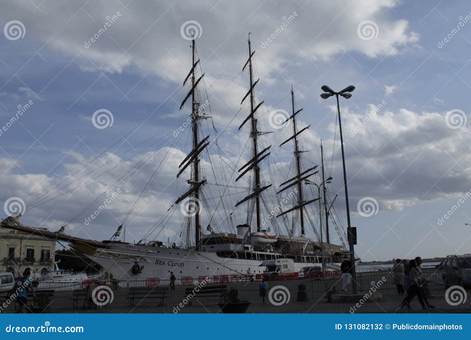 Sailing Ship, Tall Ship, Ship, Barque Picture. Image: 131082132