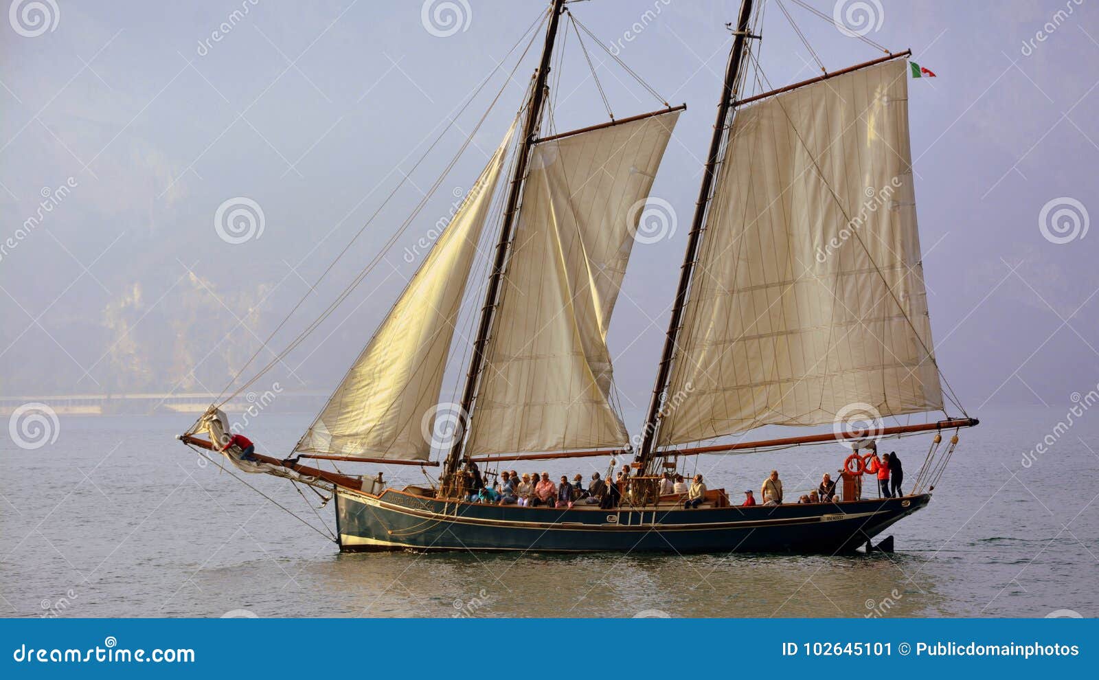 Sailing Ship, Tall Ship, Barquentine, Schooner Picture. Image: 102645101