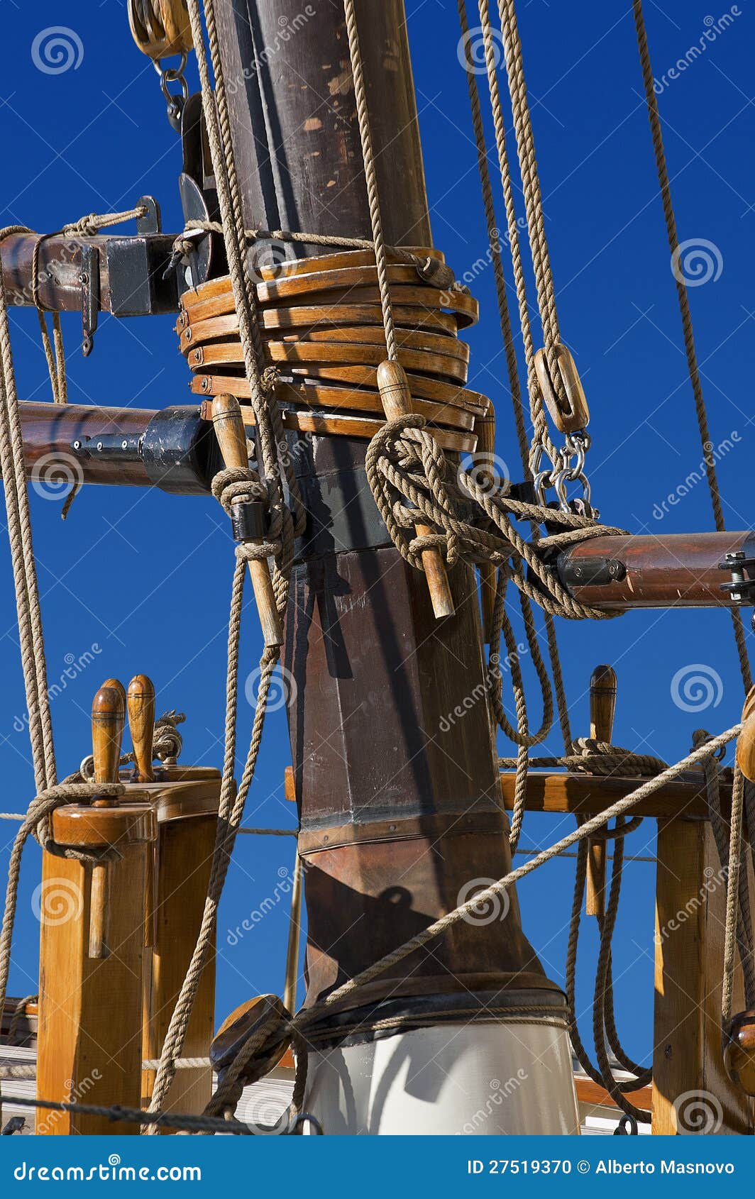 Sailing Ships Mast stock photo. Image of hanging, mast - 27519370