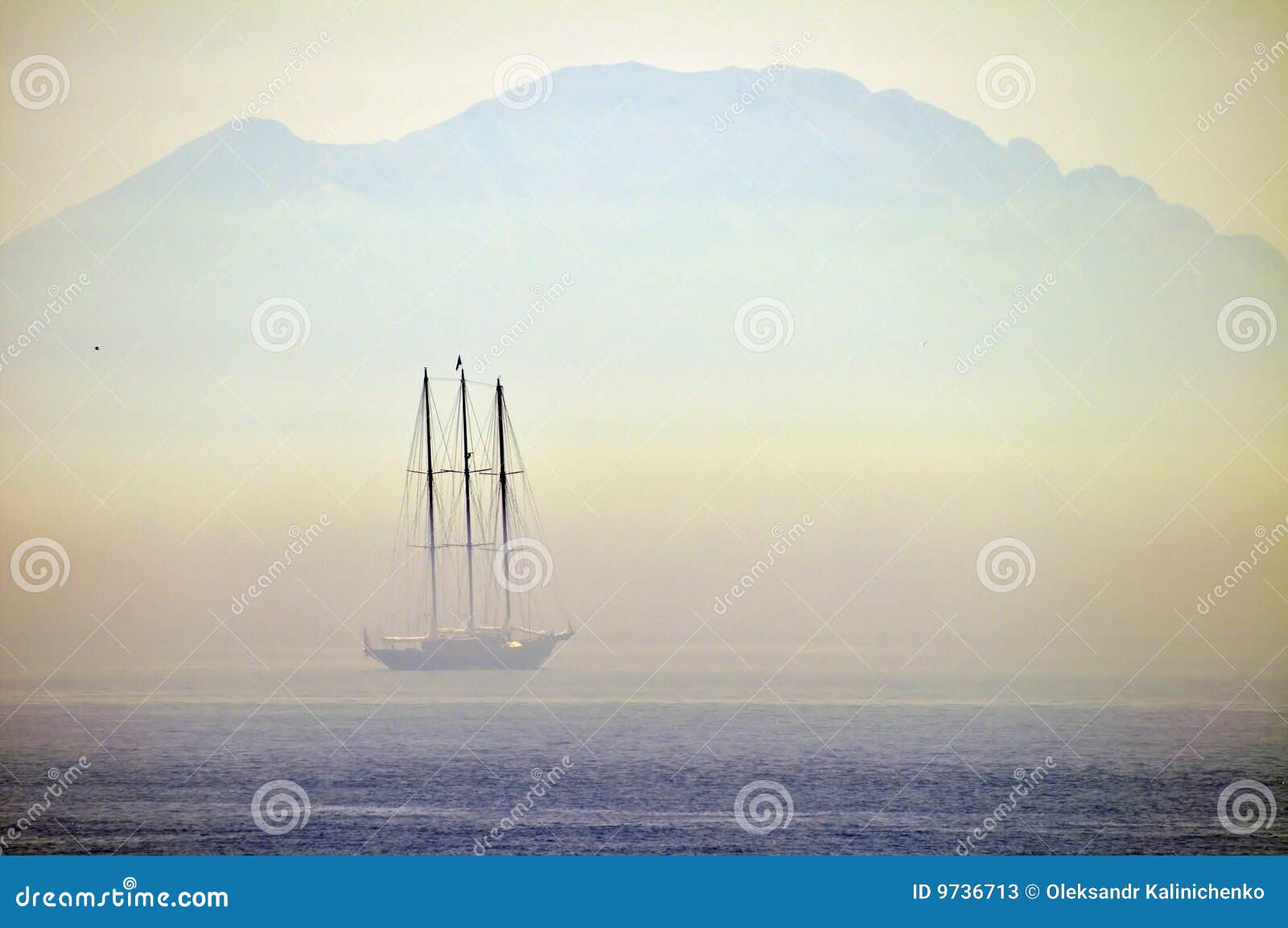 Sailing yacht in a mist stock image. Image of boat, ship - 9736713