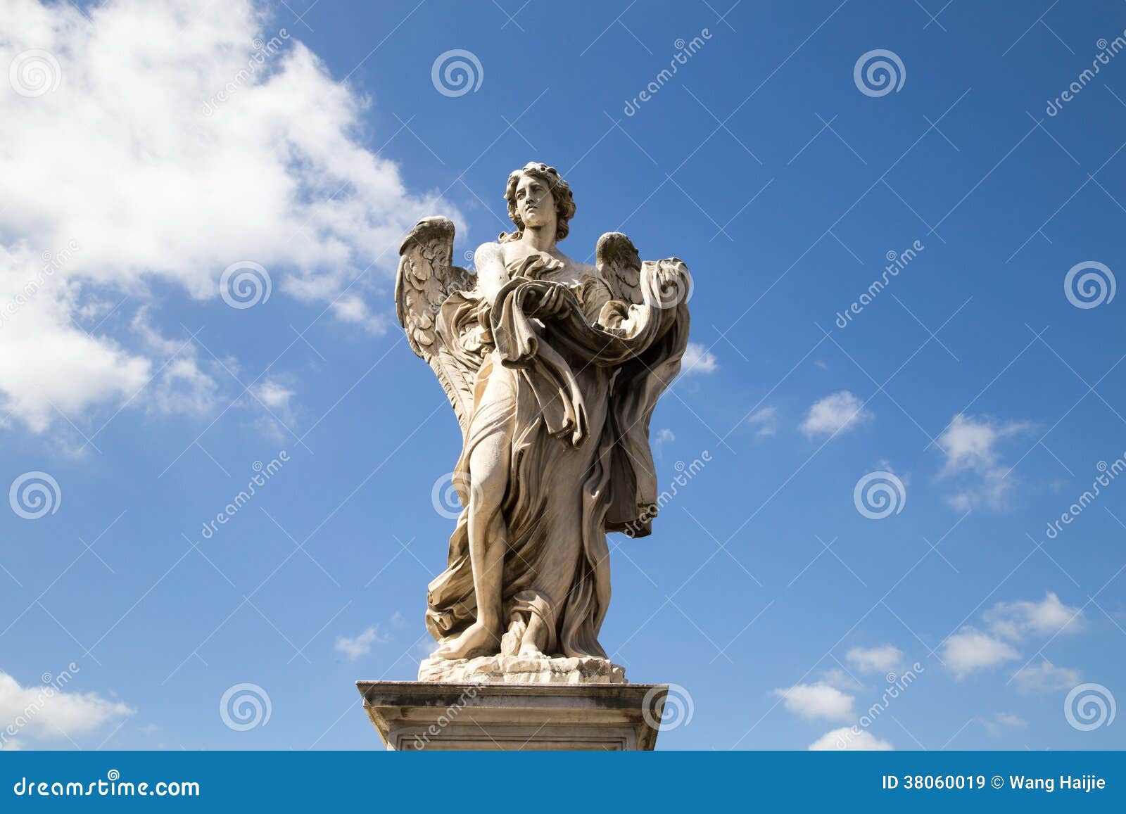 Saint Angel Bridge Sculpture Stock Image - Image of sculpture, avenue ...