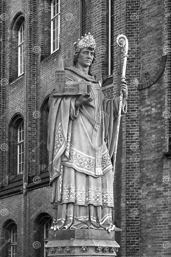 Saint Ansgar Statue in Hamburg Stock Photo - Image of anskar, apostle ...