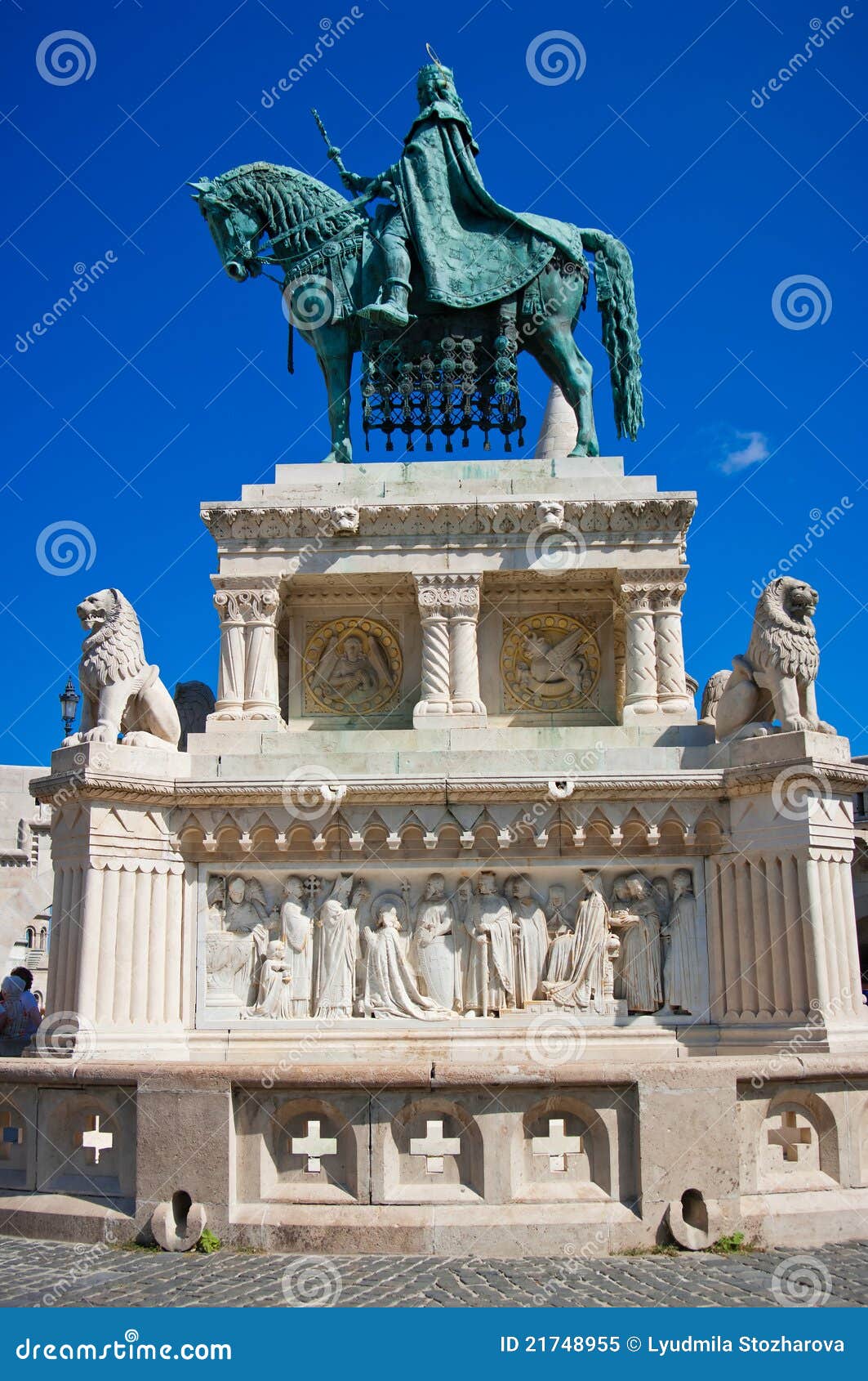 Saint Istvan Statue stock image. Image of horse, king - 21748955