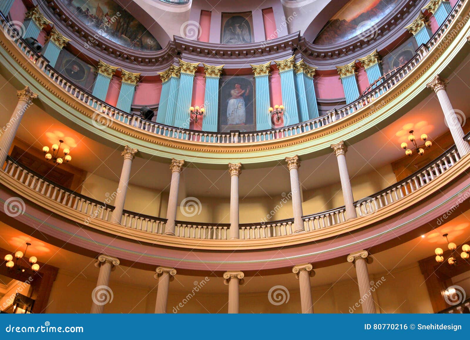 Saint Louis old courthouse editorial photo. Image of high - 80770216