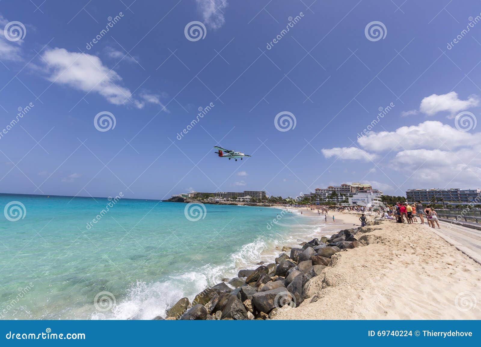 Saint Martin Beach editorial stock image. Image of photographynall ...