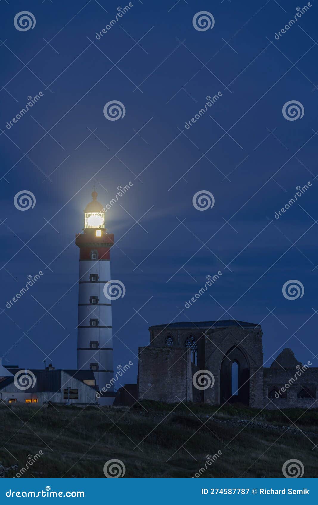 Saint-Mathieu Lighthouse, Pointe Saint-Mathieu in Plougonvelin ...