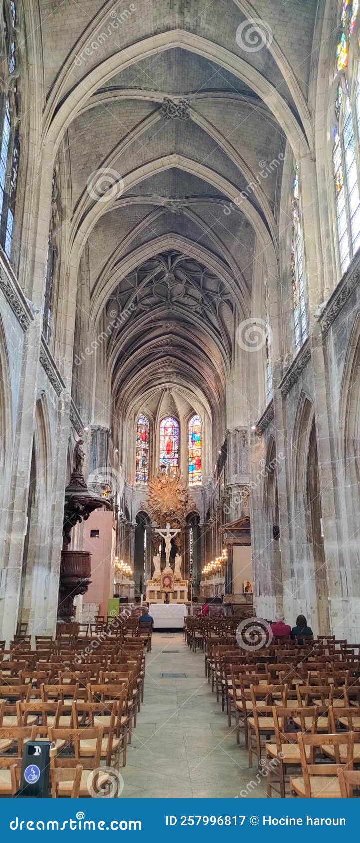 Saint-Merri Church editorial photography. Image of catholicism - 257996817