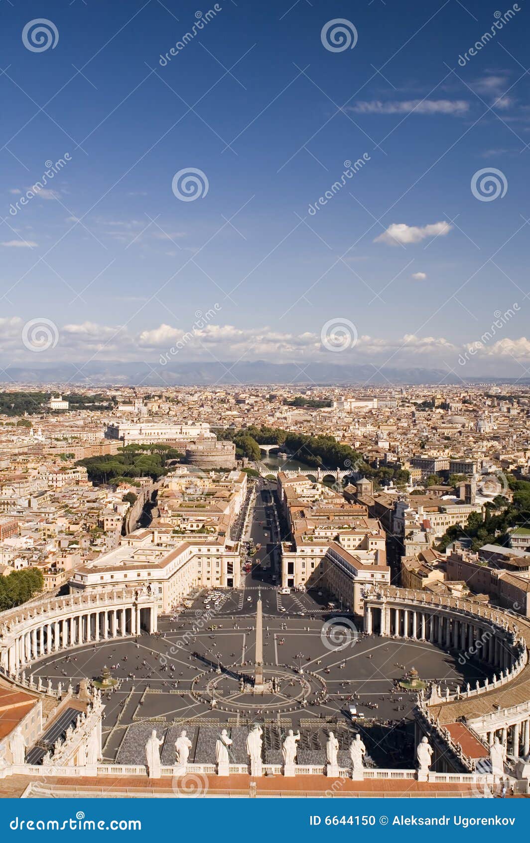 Saint Peter Square stock photo. Image of architecture - 6644150