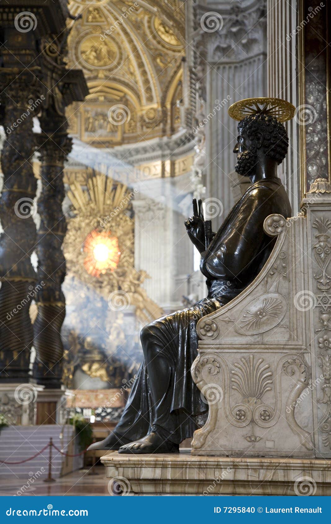 Saint Peter statue editorial image. Image of authority - 7295840