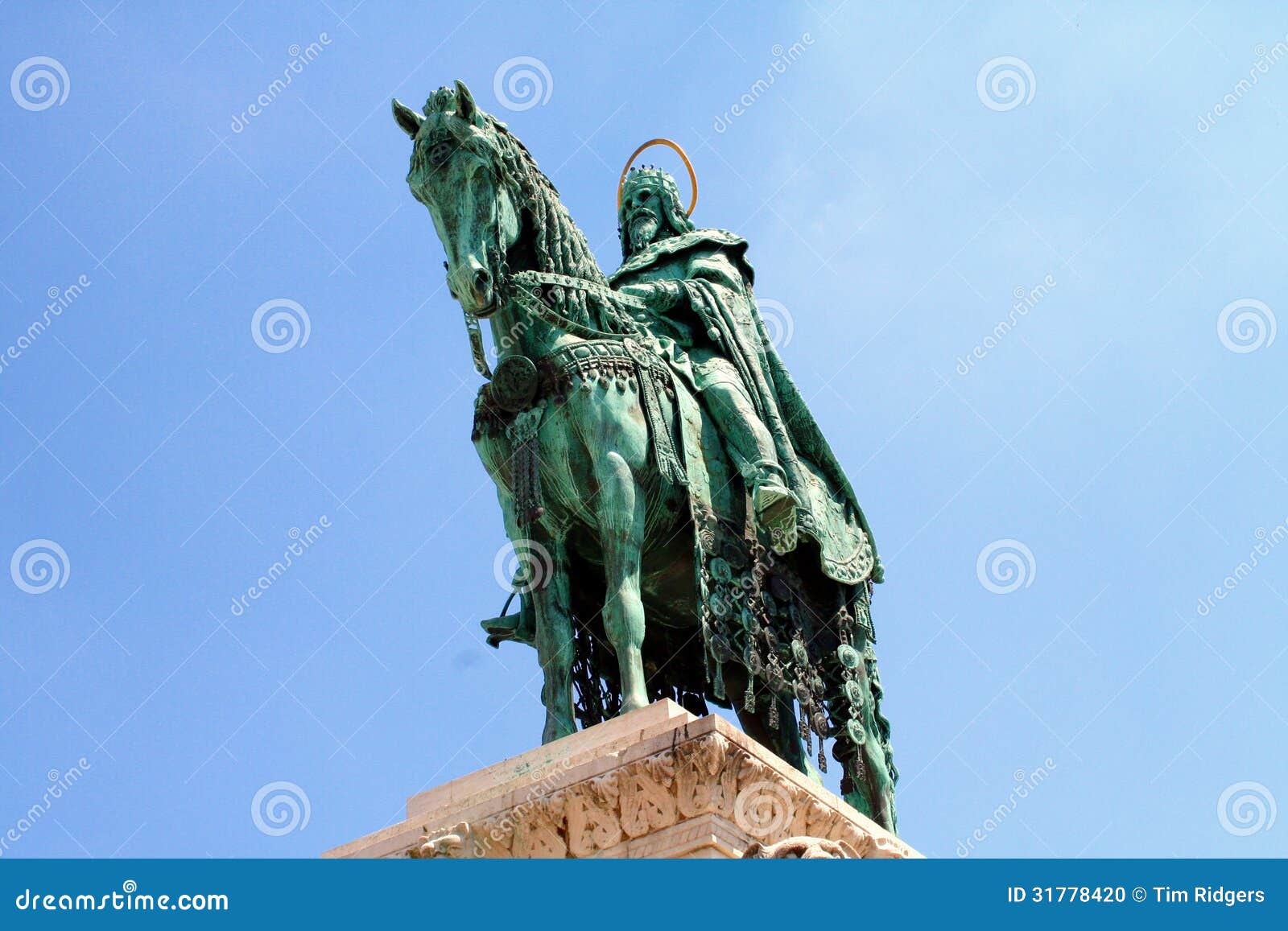 Saint Stephen I Statue, Budapest Castle Stock Photo - Image of ...
