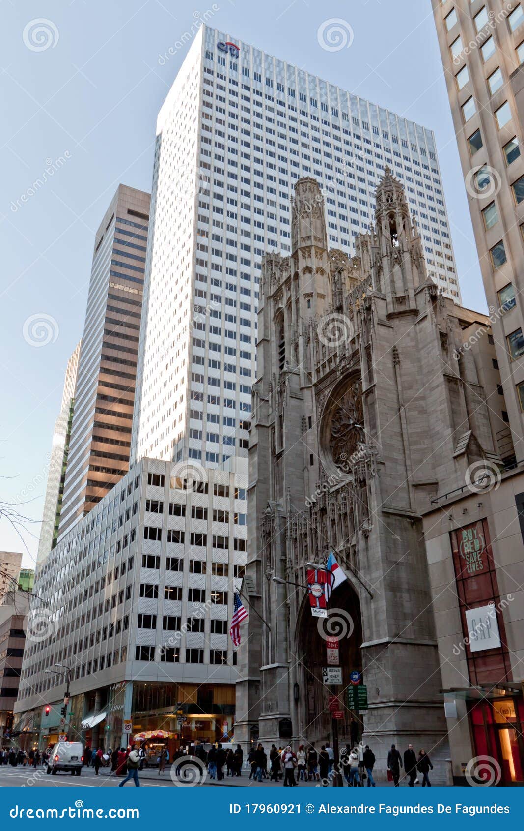 Saint Thomas Church New York City Editorial Photo - Image of flags ...