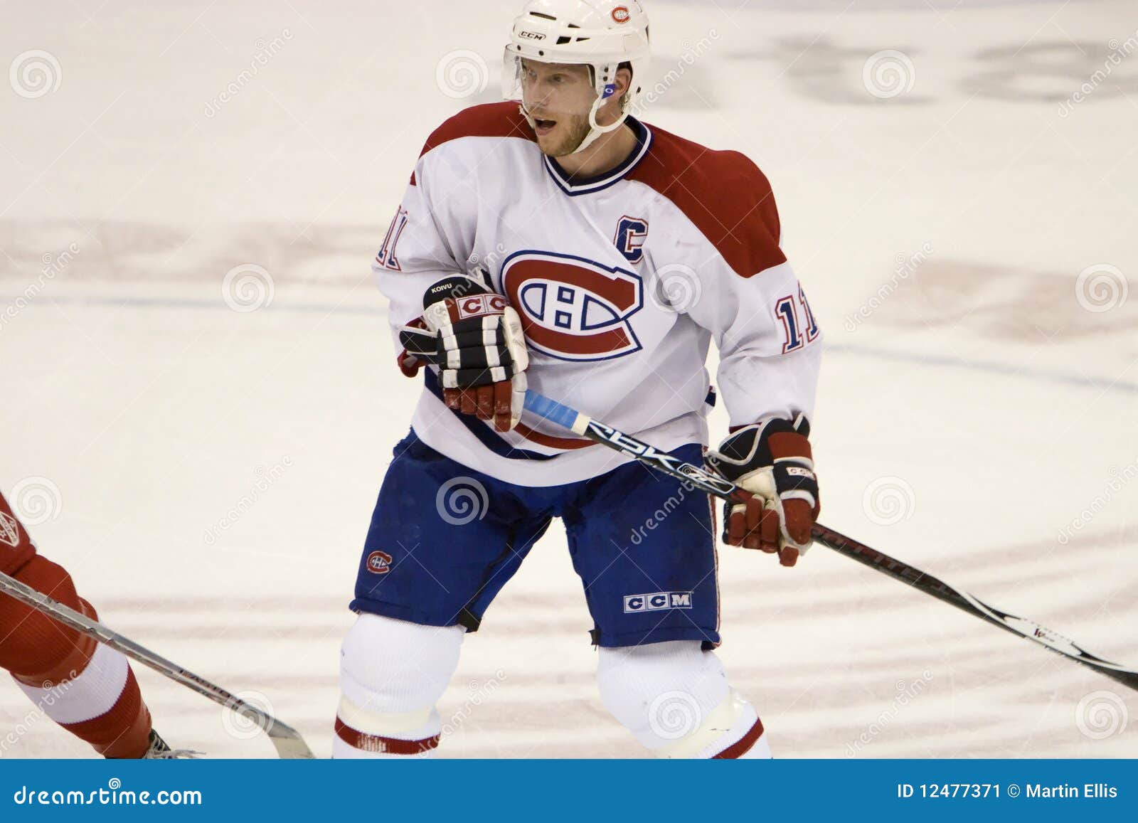 Saku Koivu Along at Center Ice Editorial Photo - Image of montreal ...