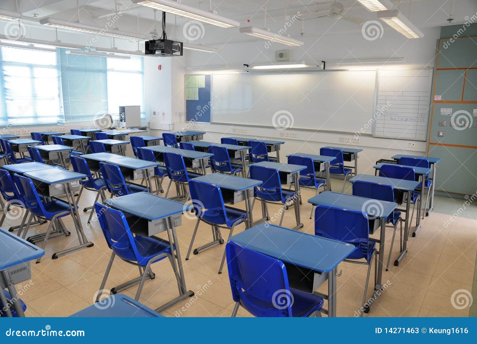 Sala de aula imagem de stock. Imagem de preliminar, branco - 14271463