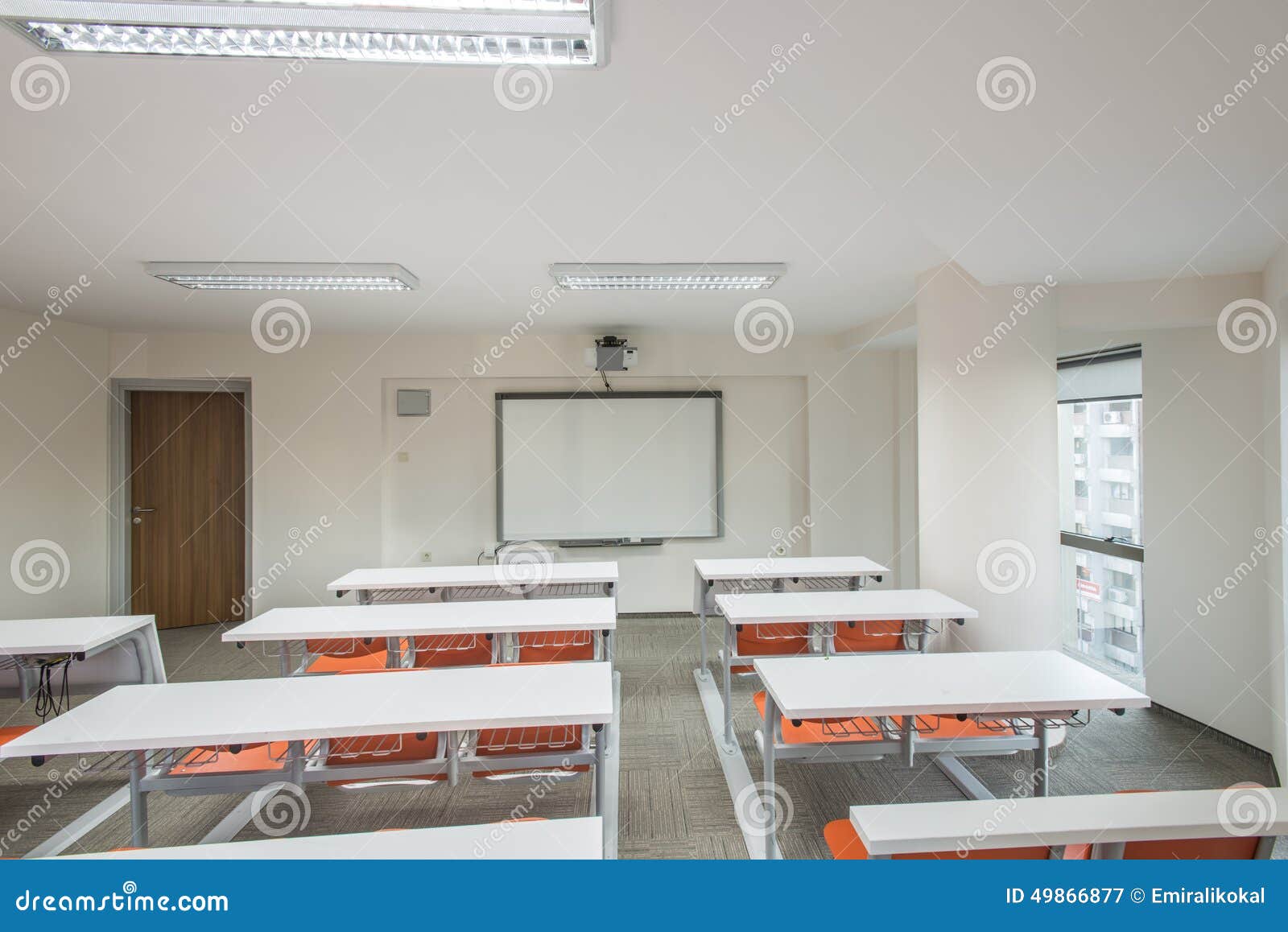 Sala de aula moderna imagem de stock. Imagem de terra - 49866877