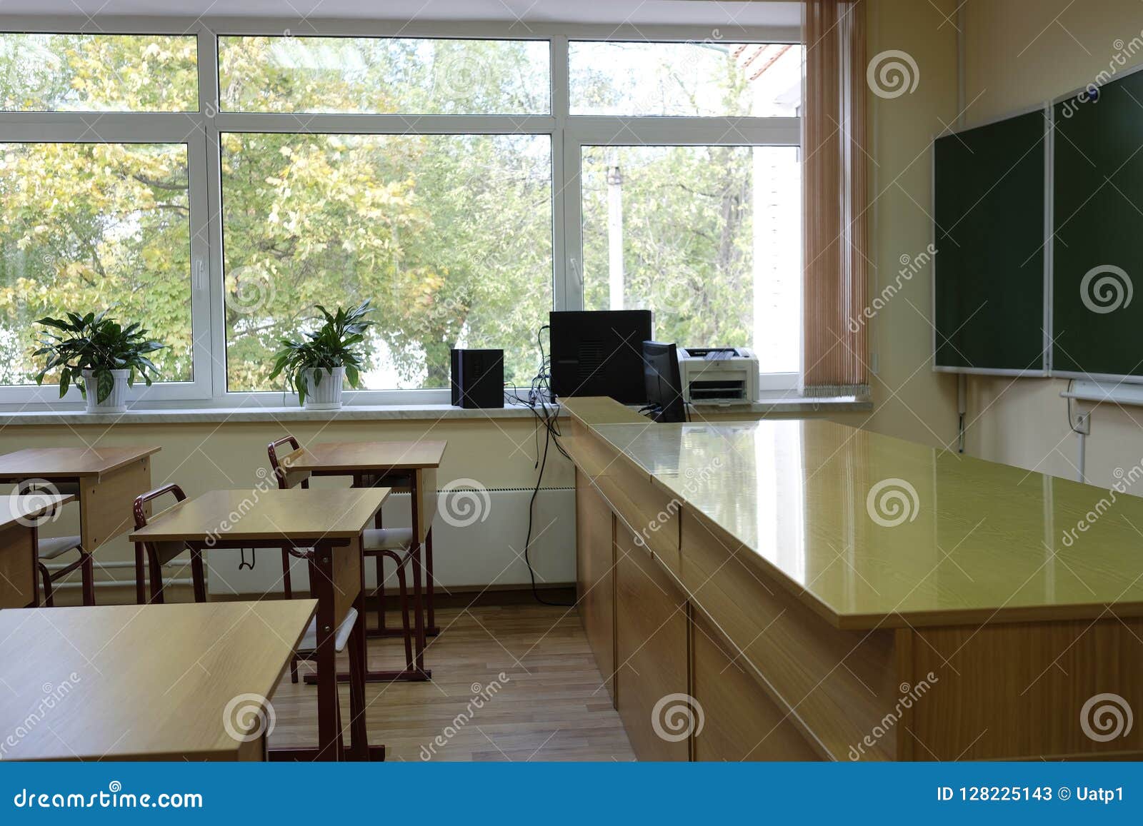 Sala De Aula Moderna Da Escola Imagem de Stock - Imagem de assento ...