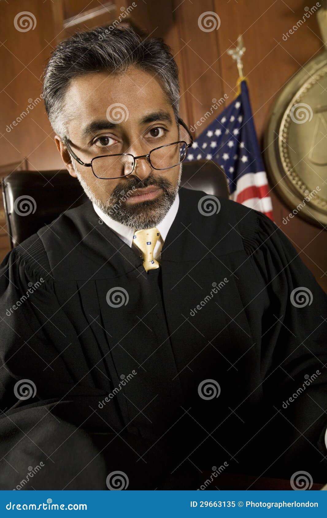 Sala De in the Court Do Juiz Imagem de Stock - Imagem de homens ...