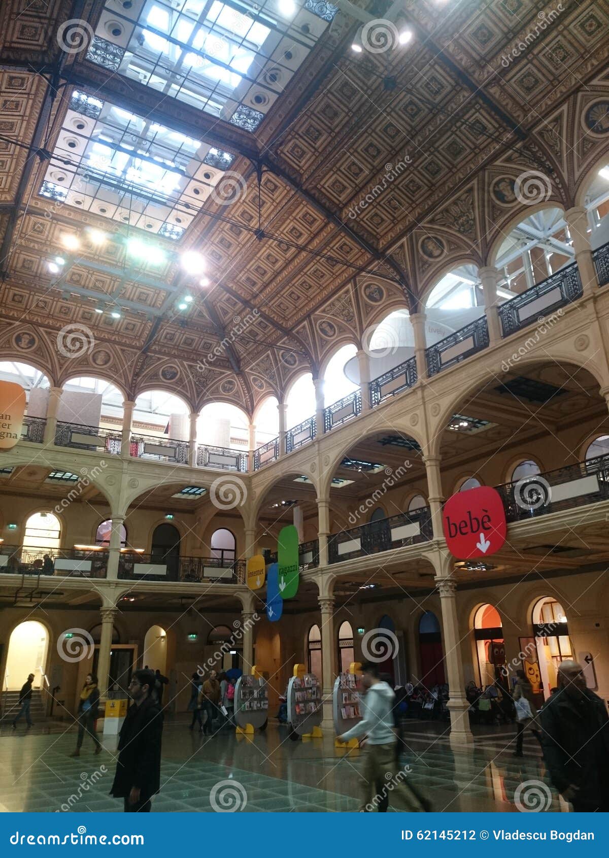 Salaborsa library, Bologna editorial photography. Image of salaborsa ...