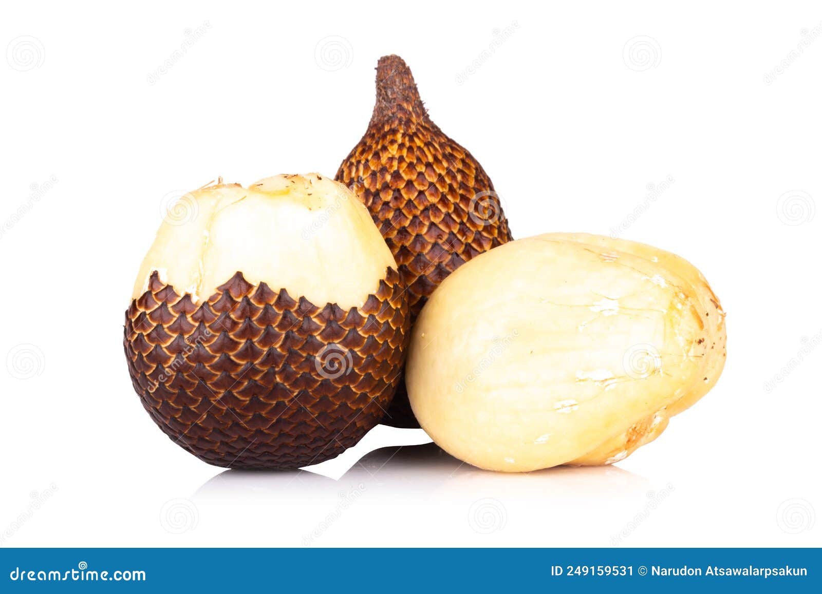 Salacca Zalacca Isolated on White Background Stock Image - Image of ...