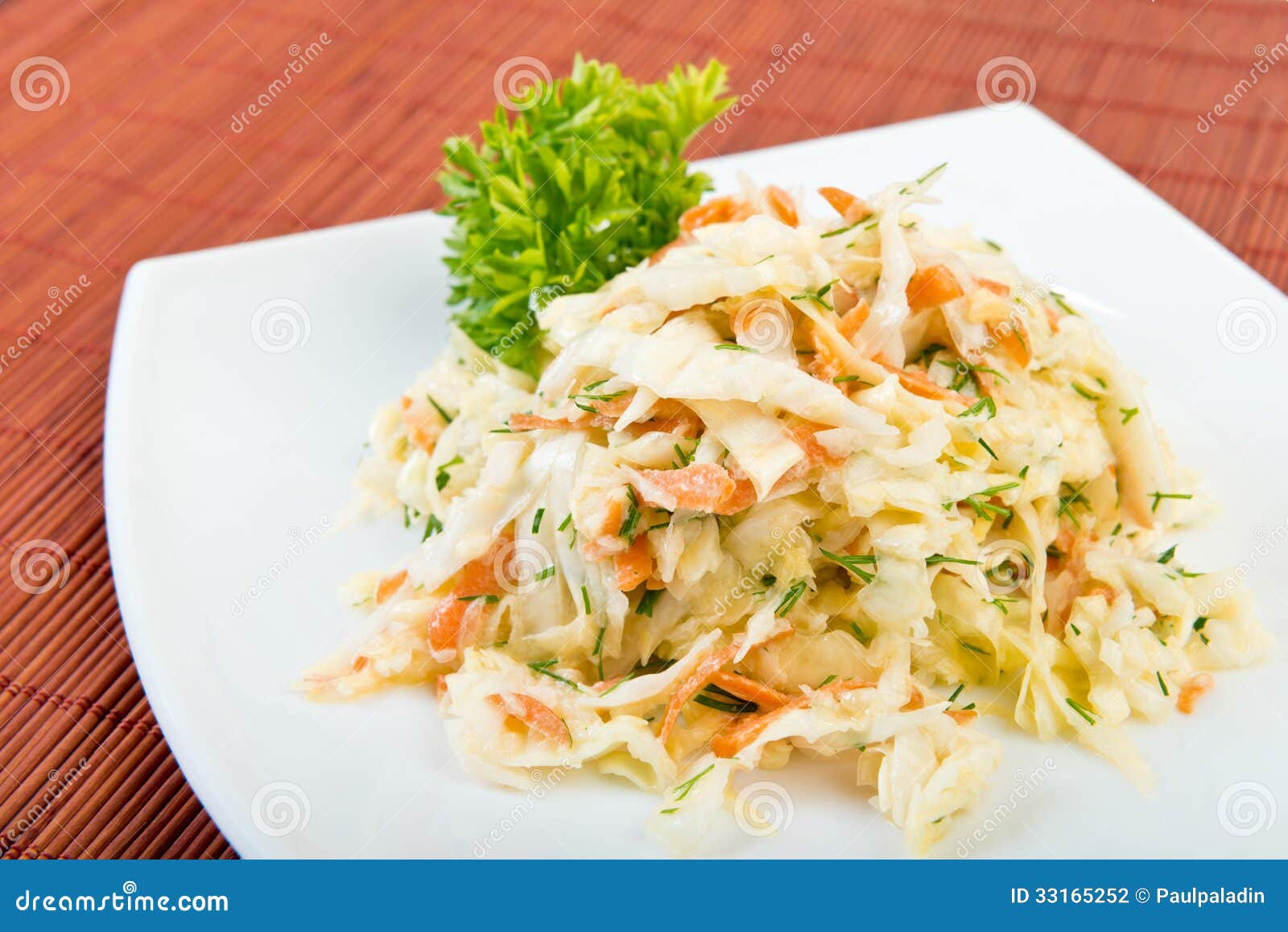 Salade de salade de choux photo stock. Image du carotte - 33165252