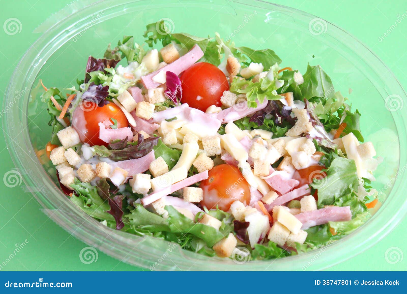 Salade Mixte Avec Du Jambon Et Le Fromage Image stock - Image du ...
