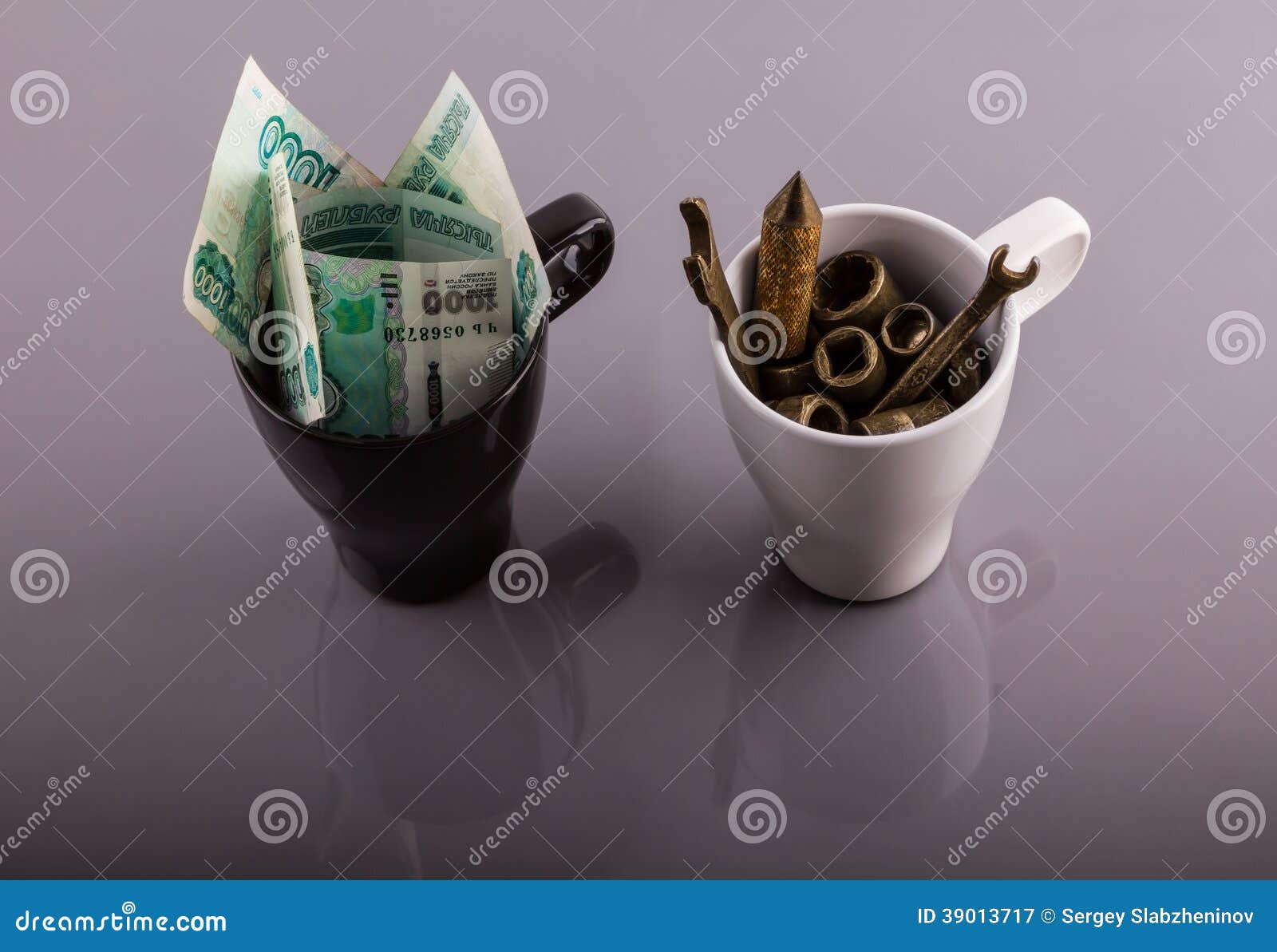 Salaris Voor Het Harde Werk Stock Afbeelding - Image of garage, auto ...