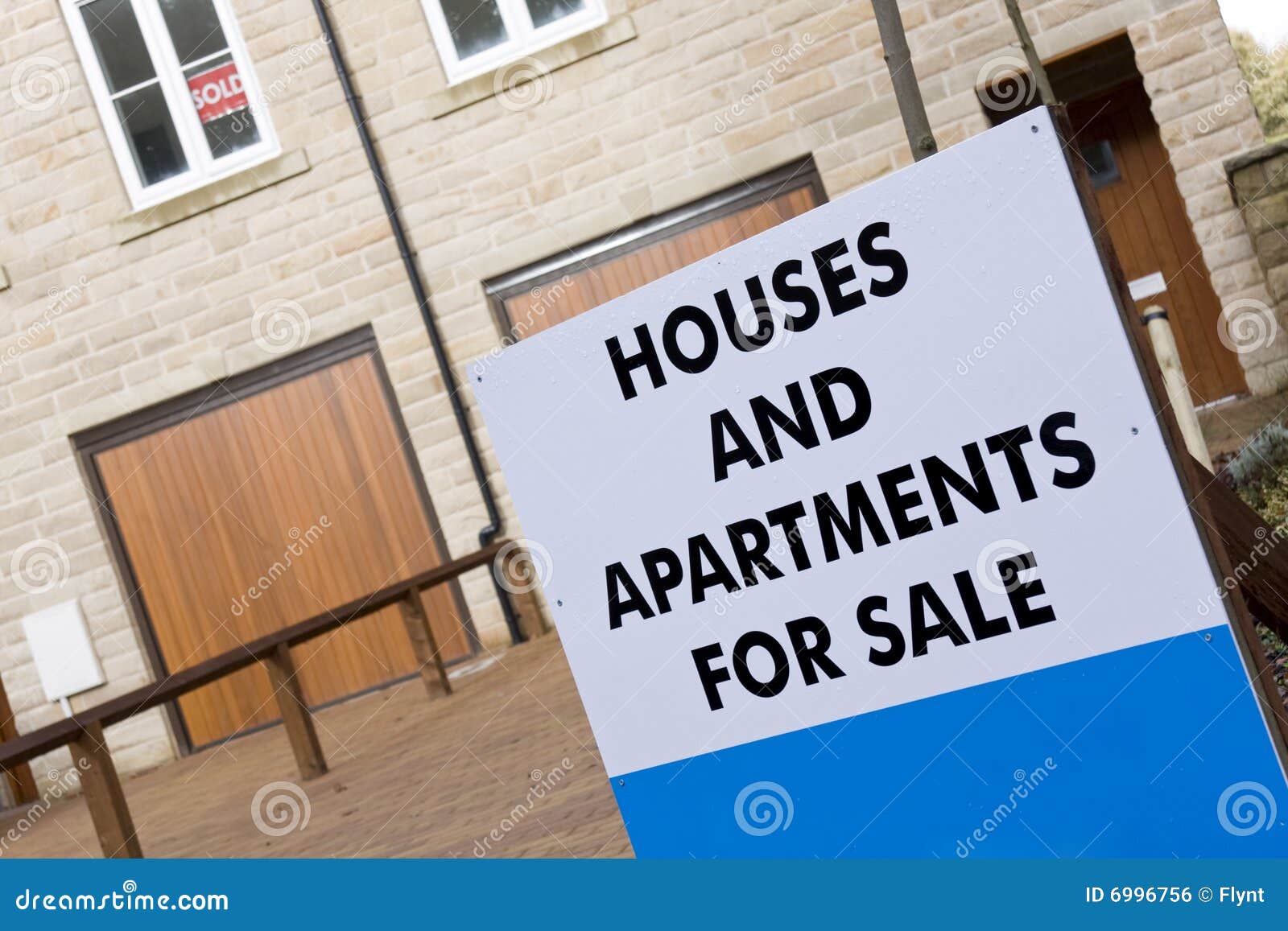 For sale sign stock photo. Image of estate, apartment - 6996756