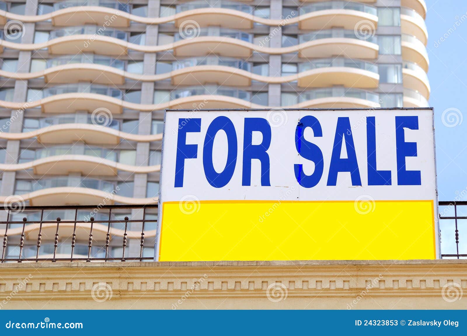 For sale signboard. stock image. Image of signboard, block - 24323853