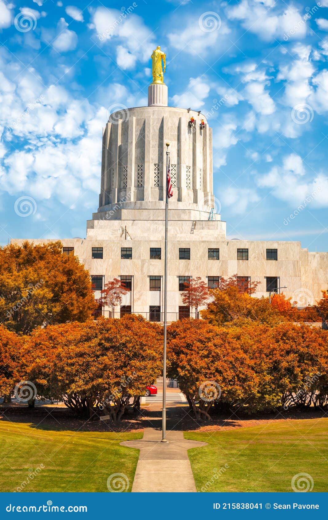 Salem, Oregon, USA at the State Capitol Stock Image - Image of ...
