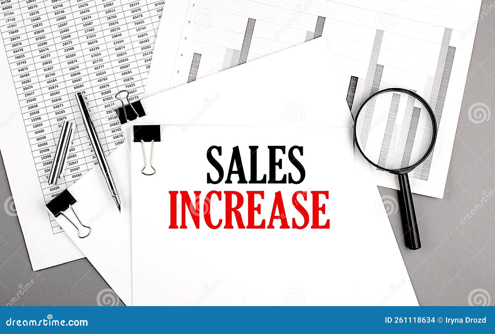 EARN POINTS Text on Paper with Keyboard on Grey Background Stock Photo ...