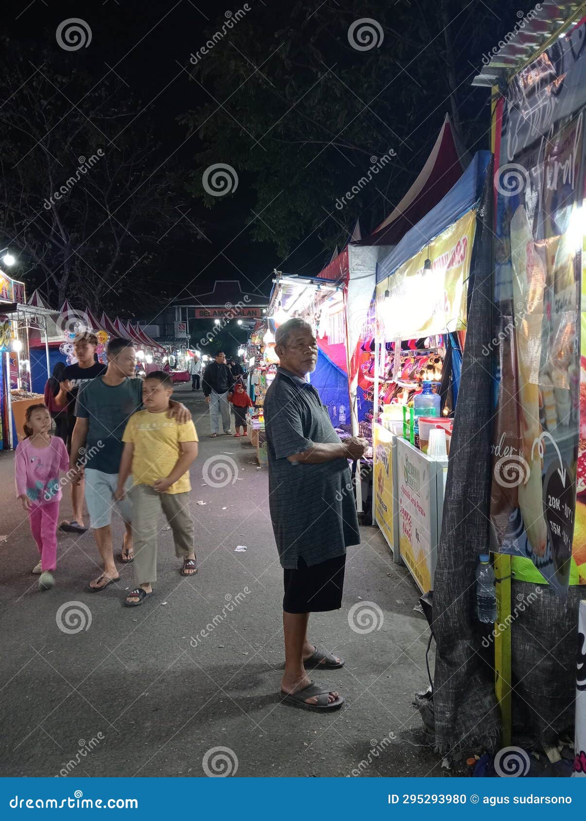 Sales Stand at the Night Market Editorial Image - Image of sales ...