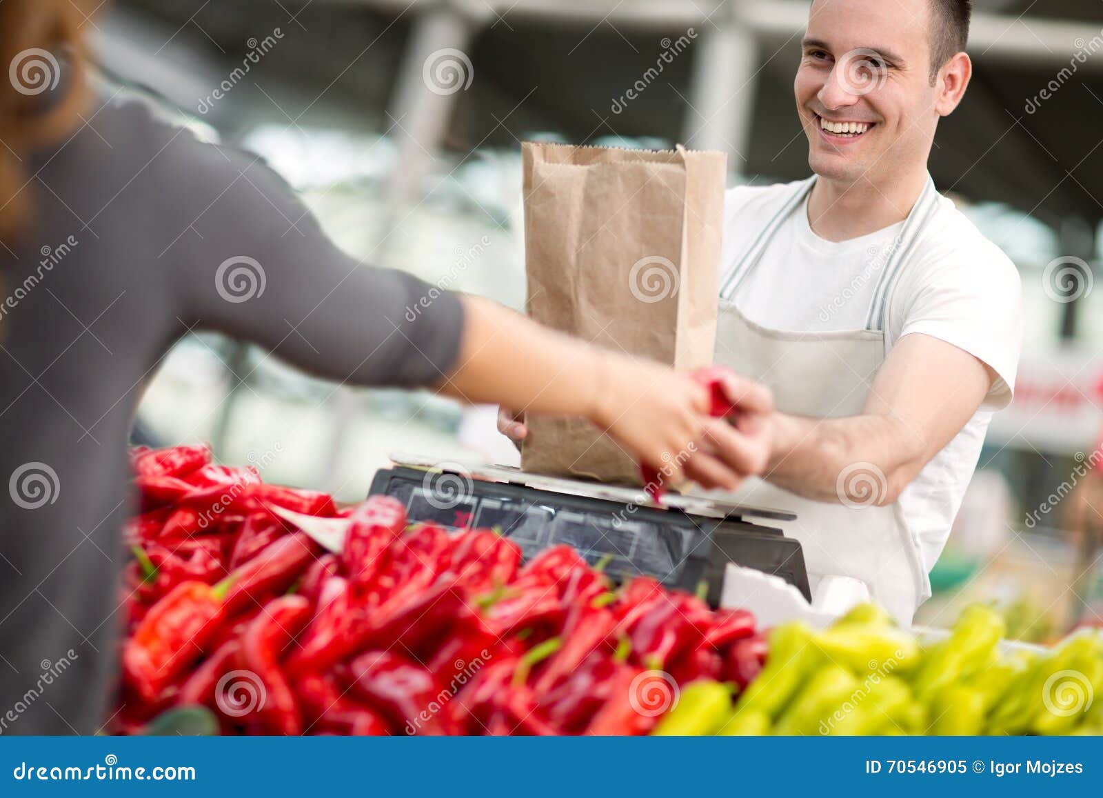 Salesman Measuring at the Market Stock Image - Image of shop, grocery ...