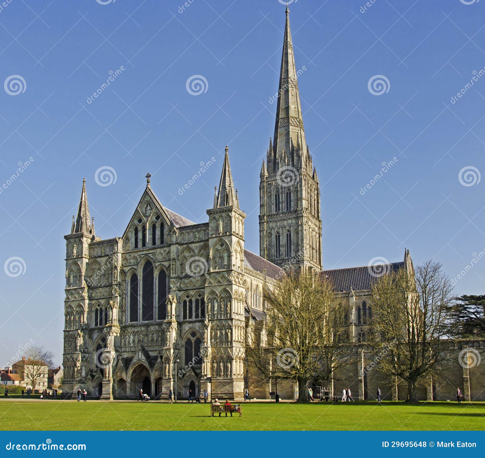 Salisbury Cathedral editorial stock photo. Image of apex - 29695648