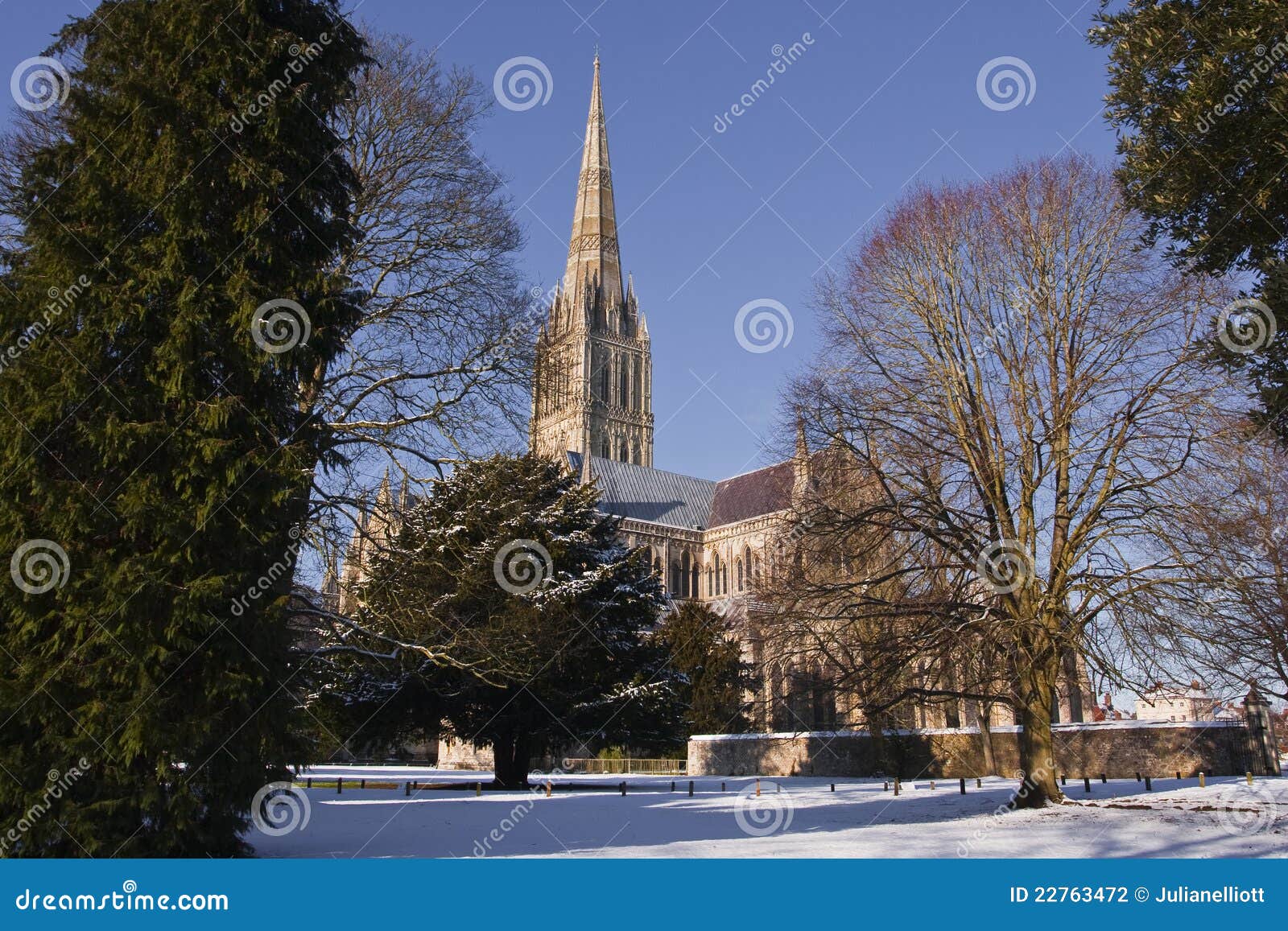 Salisbury Cathedral in the Snow. Stock Photo - Image of winter, wintery ...