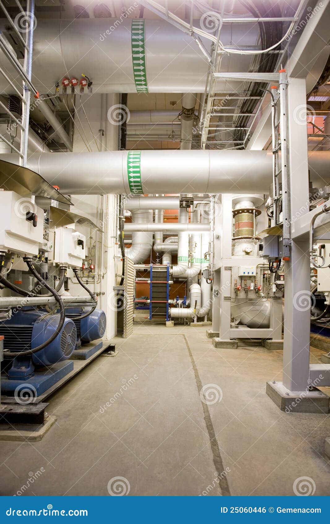 Salle des machines photo stock. Image du injection, machine - 25060446