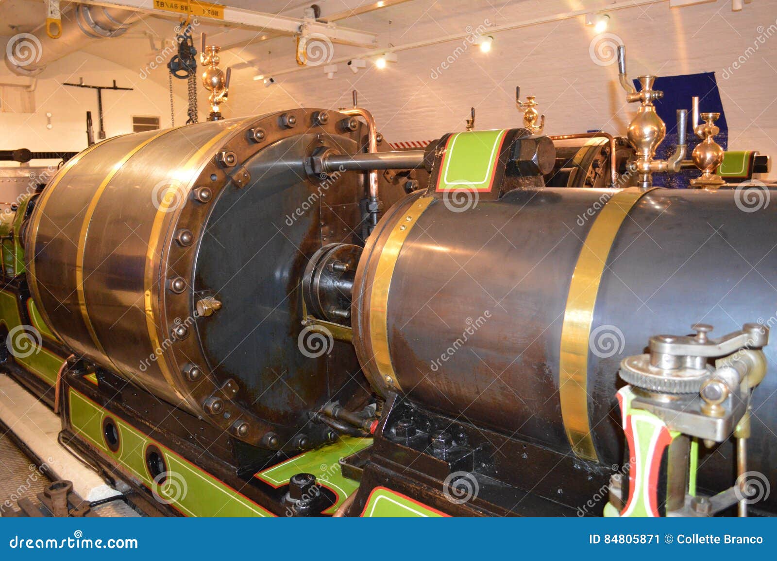 Salle Des Machines Hydraulique Image stock - Image du londres, moteur ...