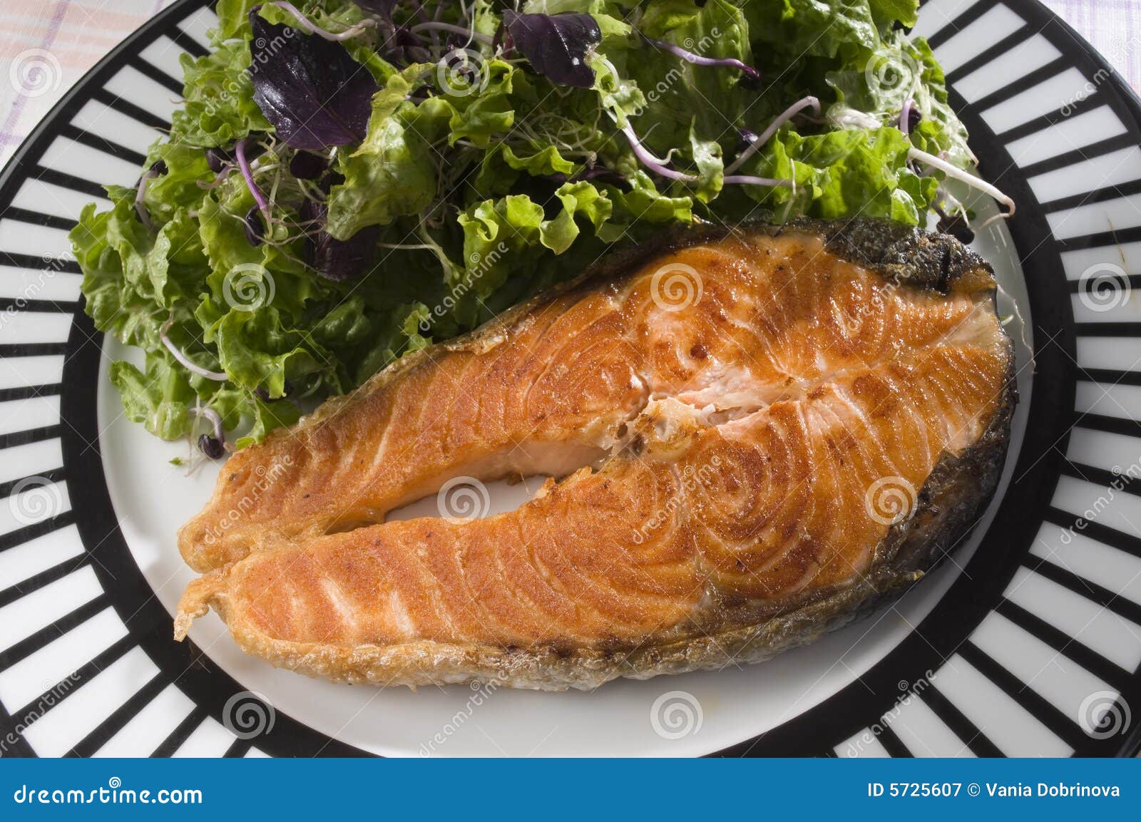 Salmon steak stock image. Image of freshness, grill, dieting - 5725607