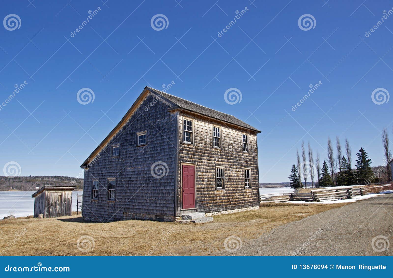 Salt Box Architecture stock photo. Image of picturesque - 13678094