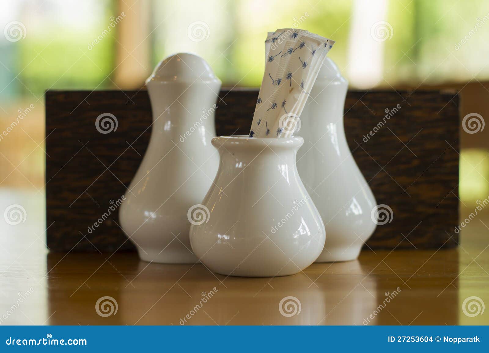 Salt-cellar and Pepper-caster Stock Photo - Image of glass, spices ...
