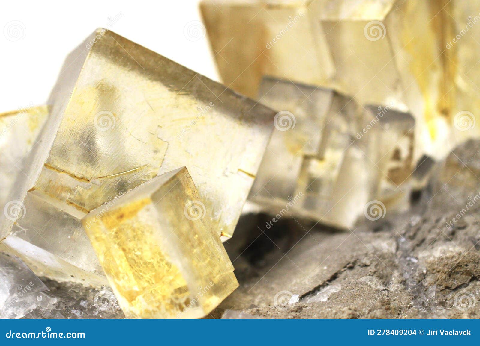 Salt cubes halite mineral stock photo. Image of nice - 278409204
