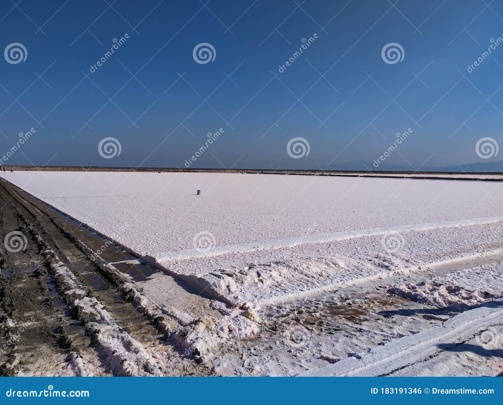 Salt Fields Stock Illustrations – 6 Salt Fields Stock Illustrations ...