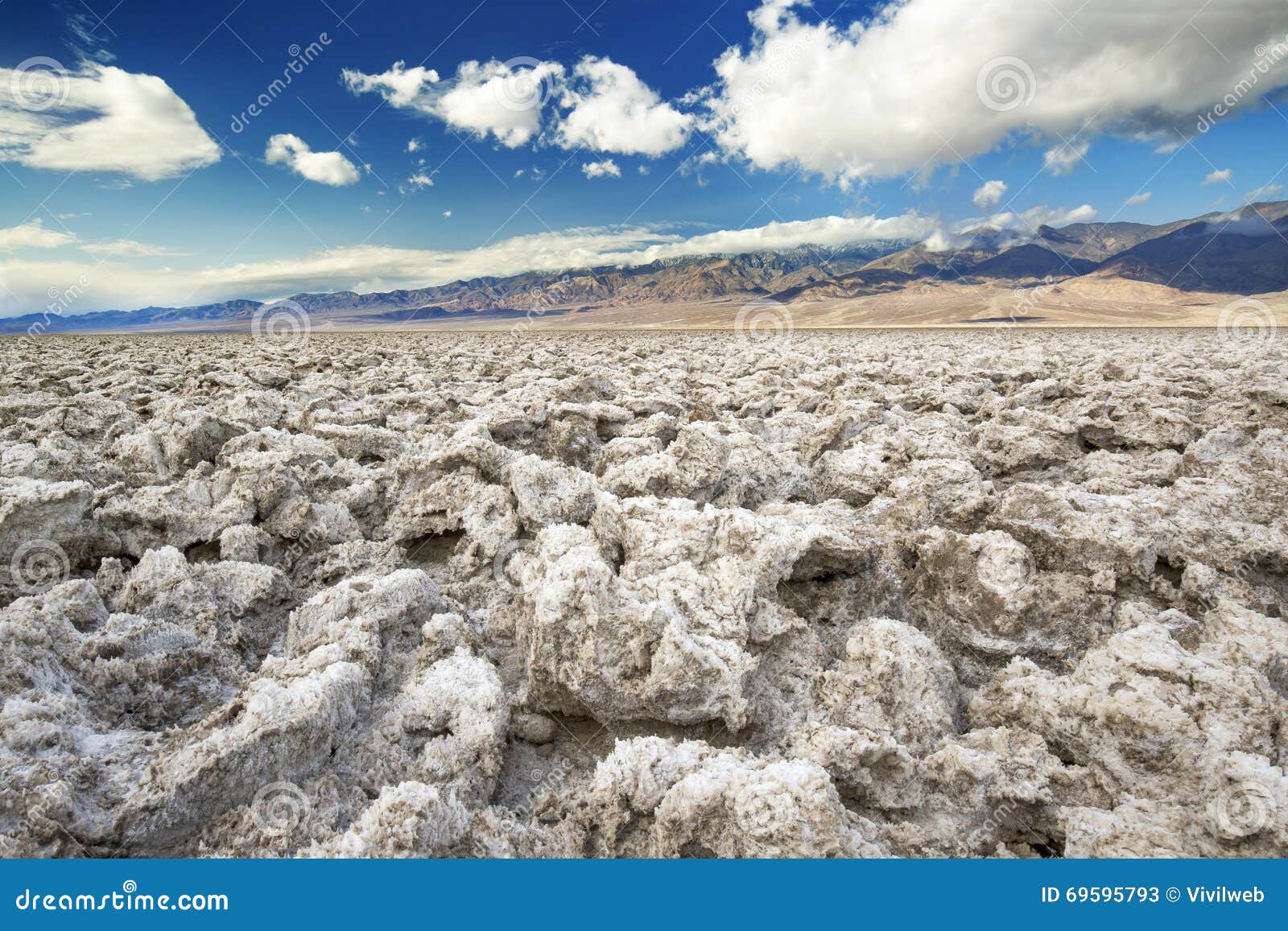 Salt Formations in Devil S Golf Course Stock Image - Image of arid ...