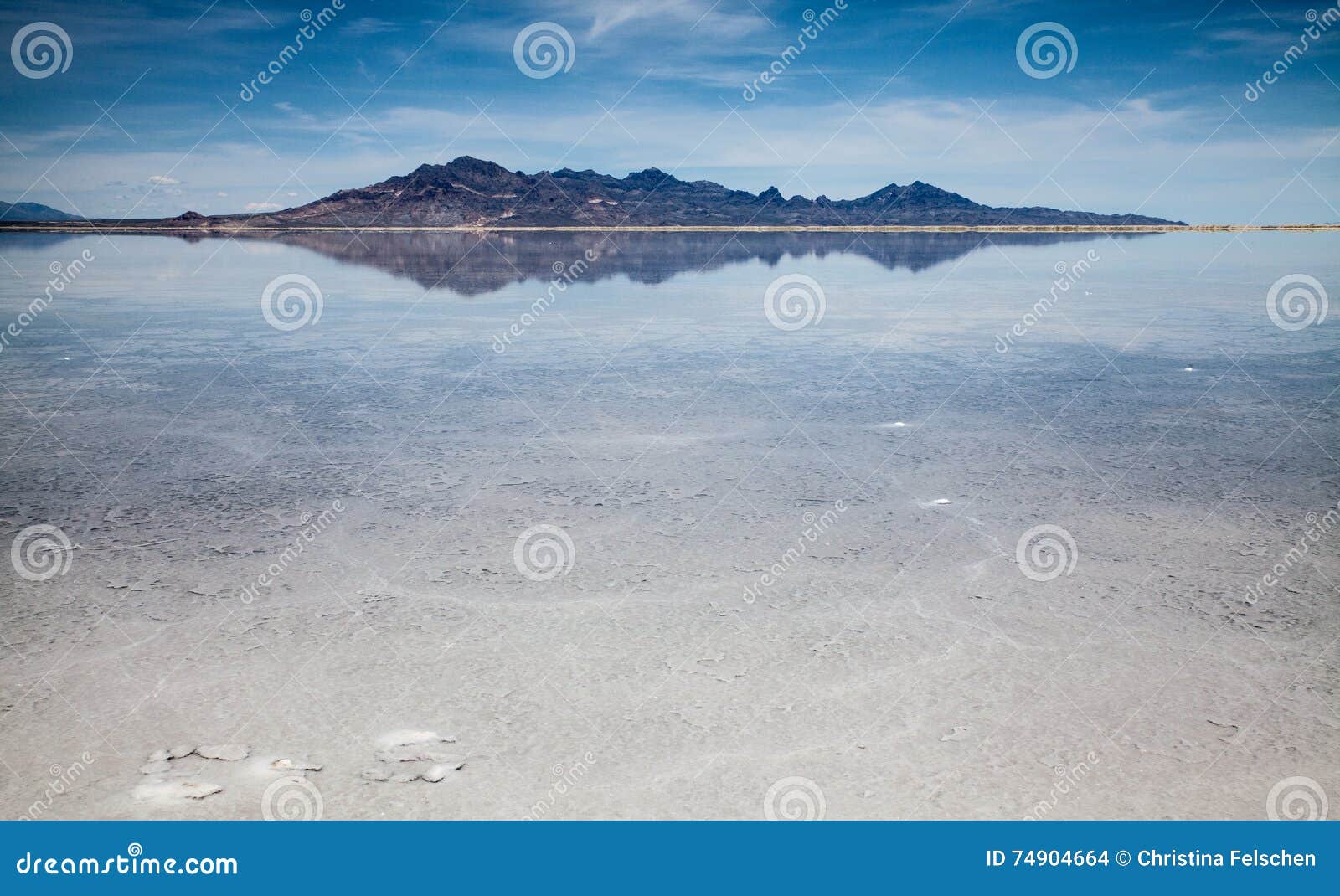 Salt Lake in Utah, USA stock photo. Image of utah, city - 74904664