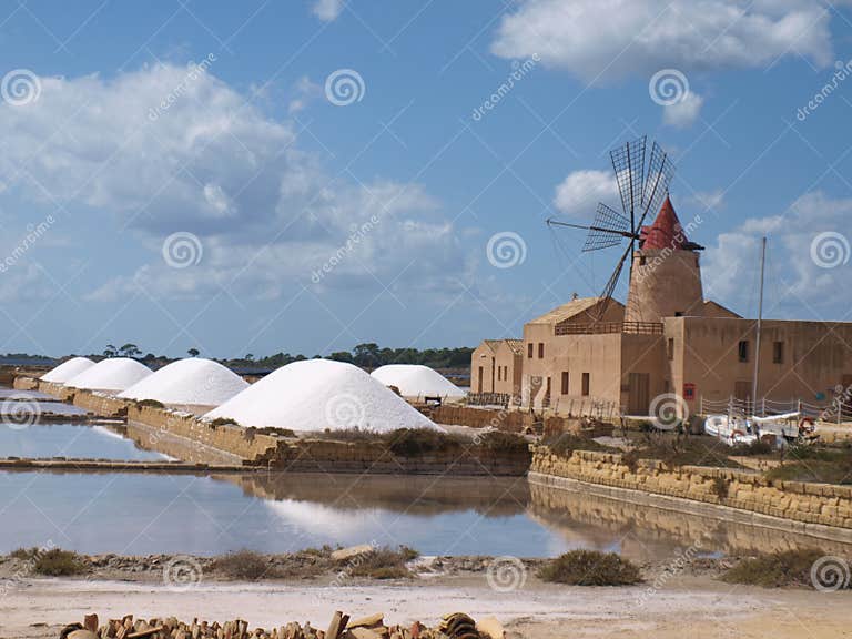 Salt Pans in Trapani stock image. Image of salt, marsala - 40243903