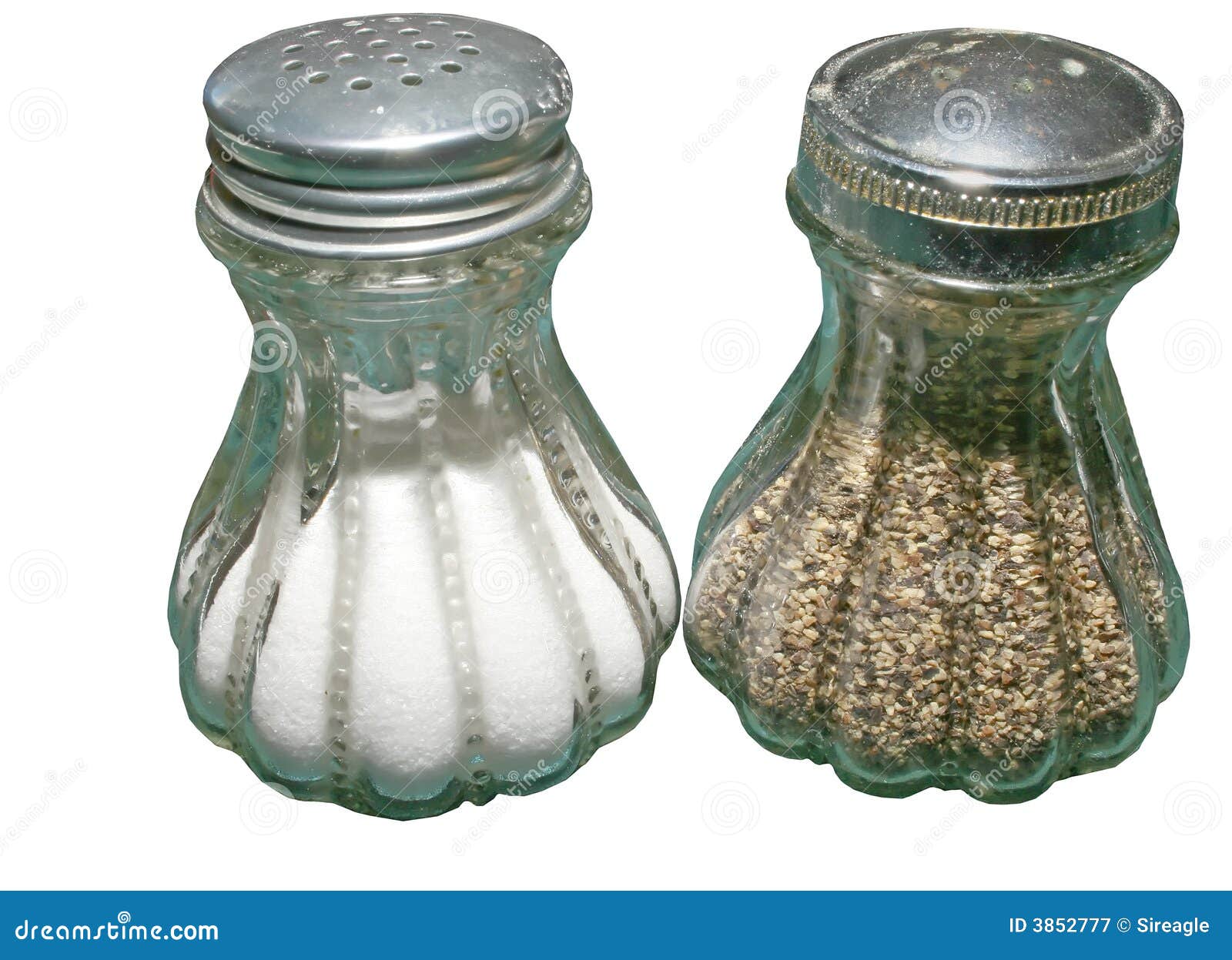 Salt peppar fotografering för bildbyråer. Bild av grön - 3852777