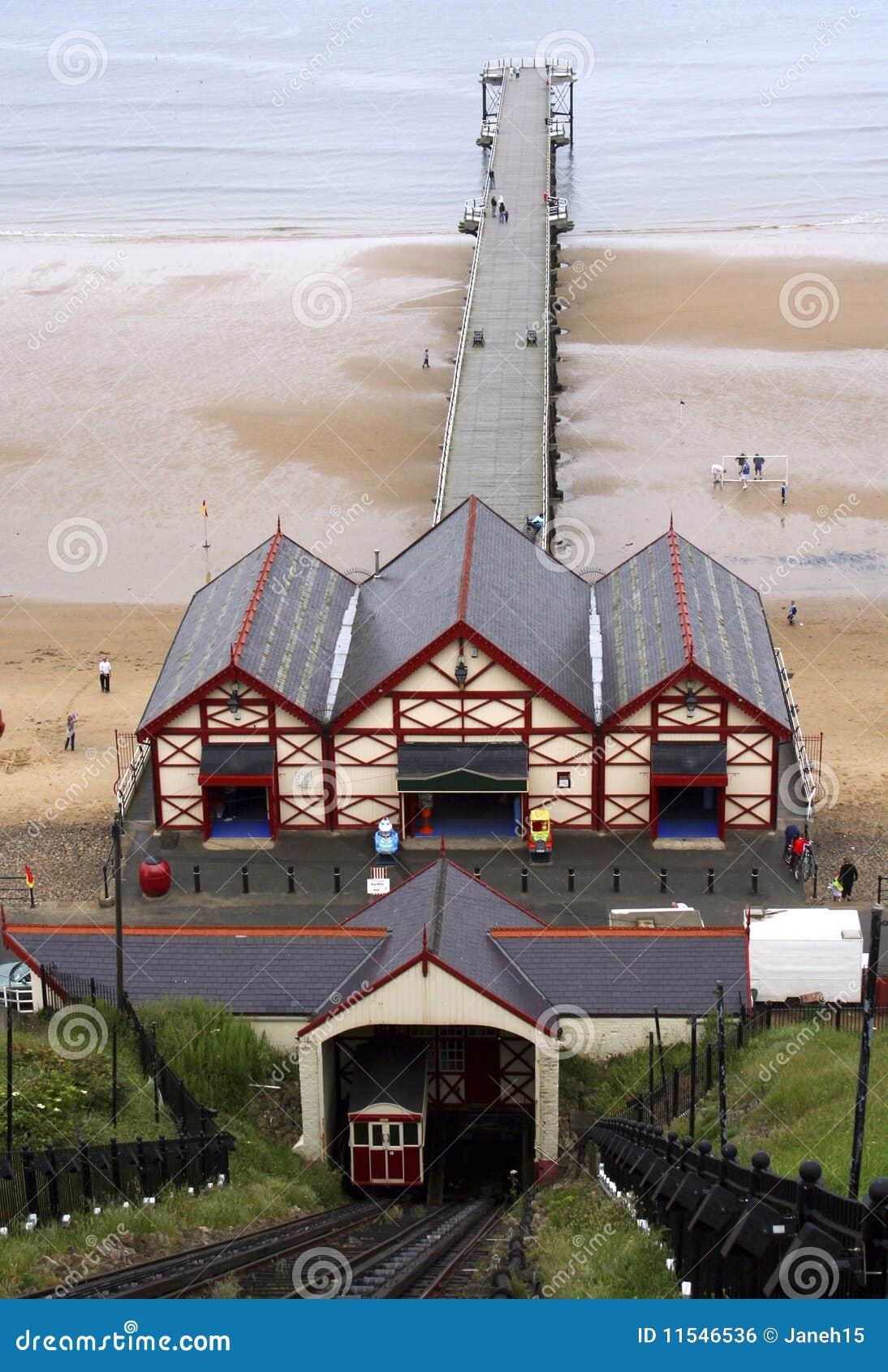 Saltburn Pier stock photo. Image of beach, saltburn, pier - 11546536