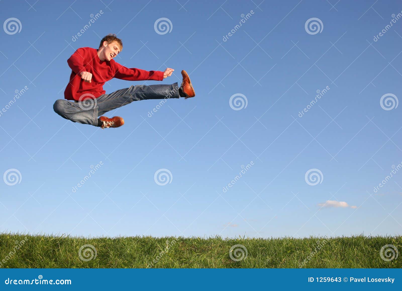 Salte al hombre del figth imagen de archivo. Imagen de salud - 1259643