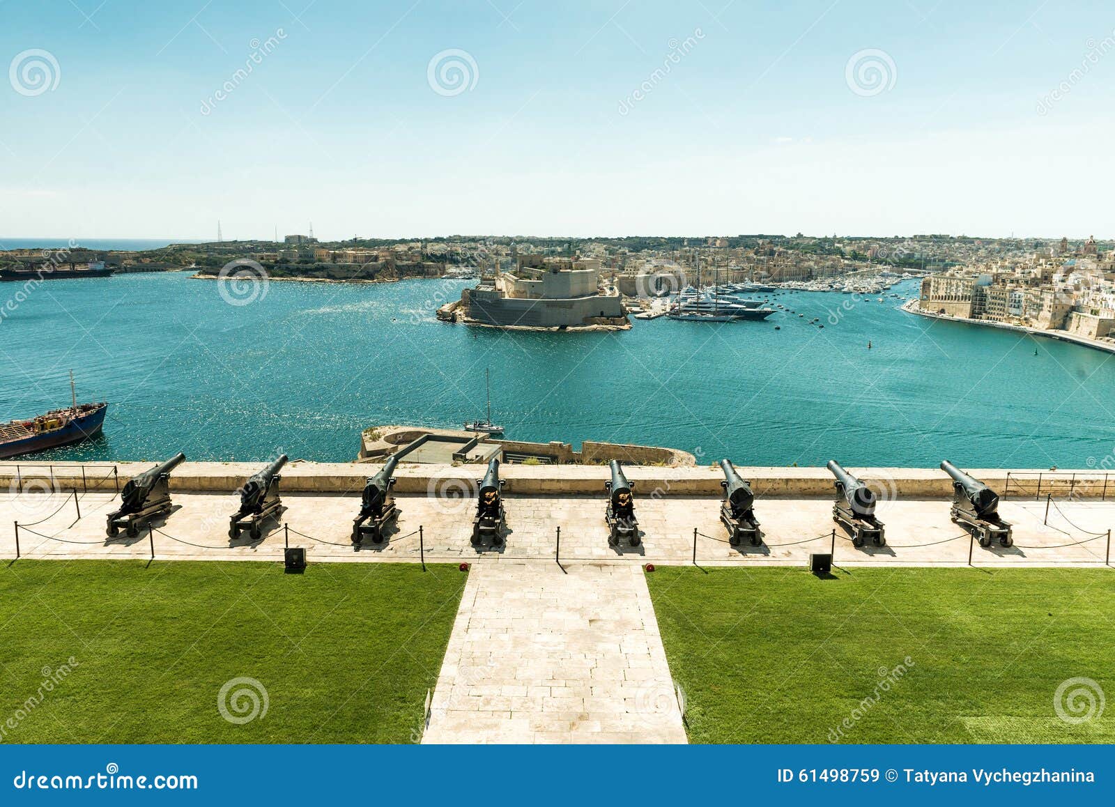 Saluting Battery in Valletta Bay Stock Image - Image of architecture ...