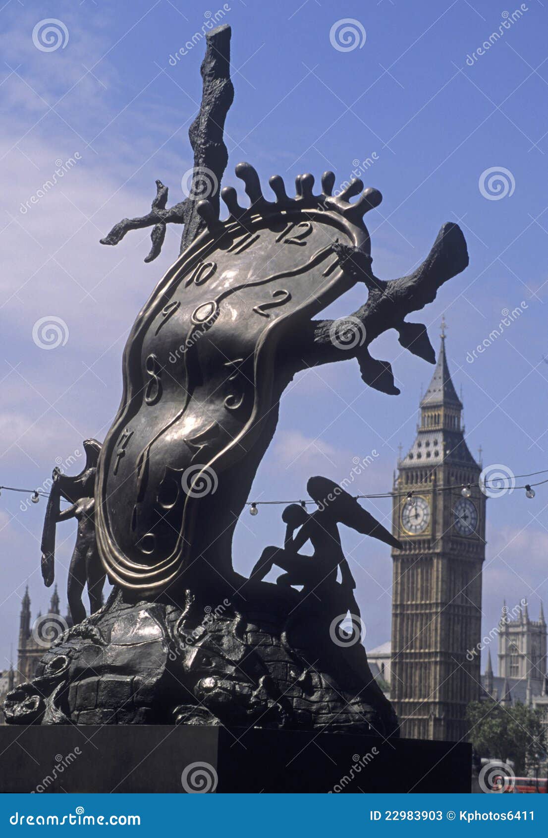 Salvadore Dali Melting Clock Editorial Stock Photo - Image of melting ...