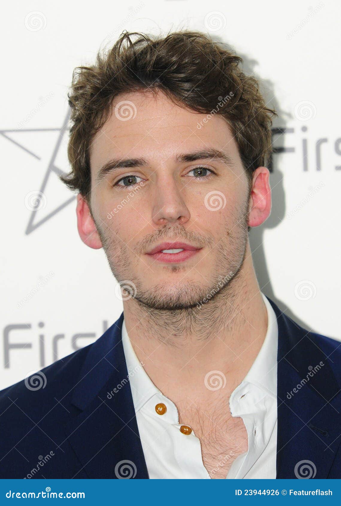 Sam Clafin editorial photo. Image of awards, southbank - 23944926